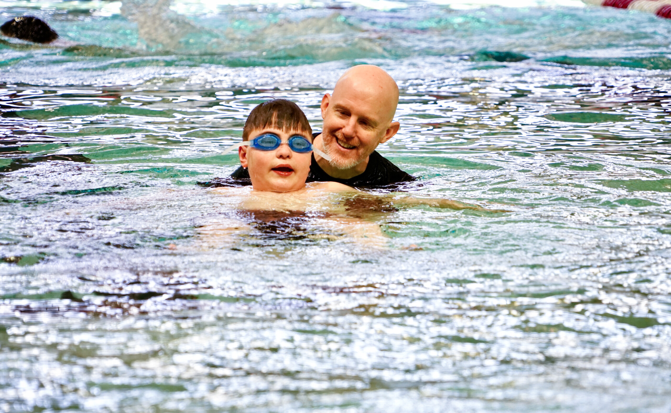 Para Swimming - Carleton Athletics: Students